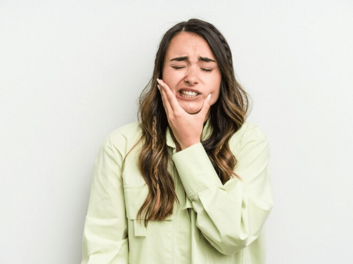 6 Steps to Take When Dealing with a Toothache: Don’t Suffer in Silence